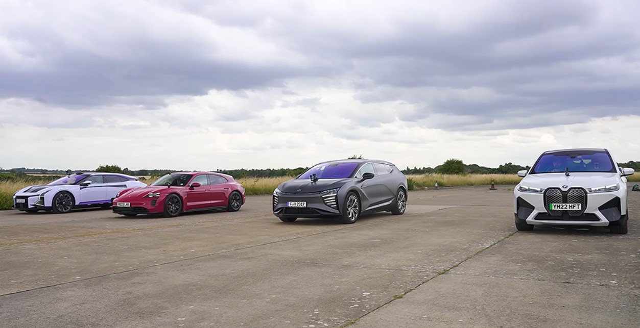 Видео – Porsche Taycan GTS и BMW iX M60 против HiPhi Z и HiPhi X