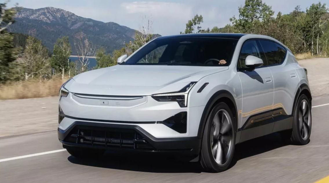 Polestar 3 с запасом хода 700 км выходит на рынок