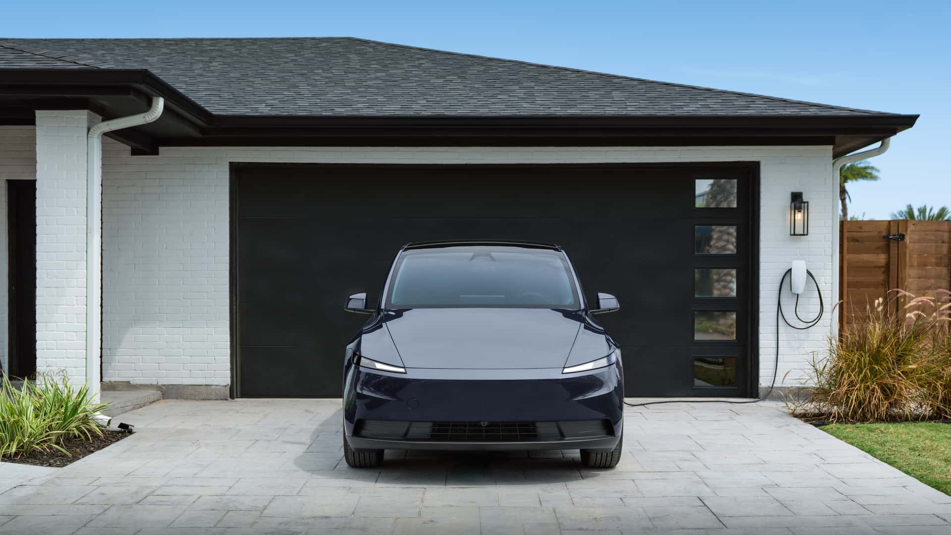 Standard: Tesla представила найдоступніші Model 3 и Model Y (+ціни)
