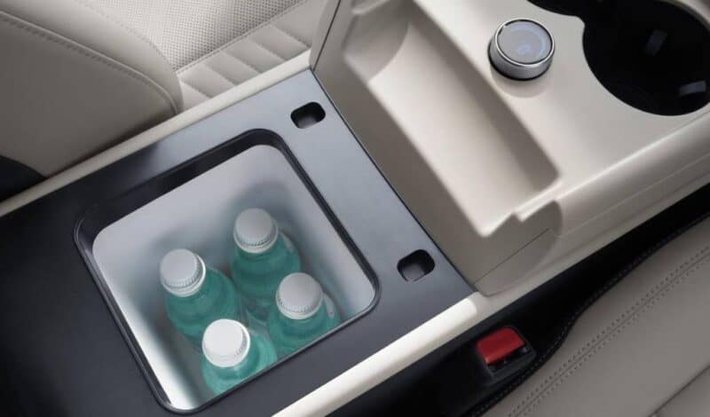 Новый BYD Qin L EV выходит на рынок по цене от $16,5 тысяч