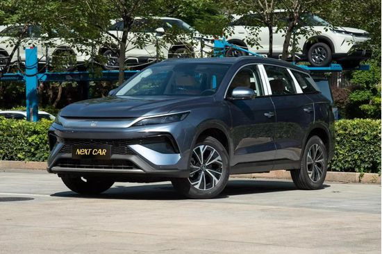 Купить BYD Song Pro DM-i PHEV 18.3 kWh 1.5i CVT 1350KM FWD 2025 ...