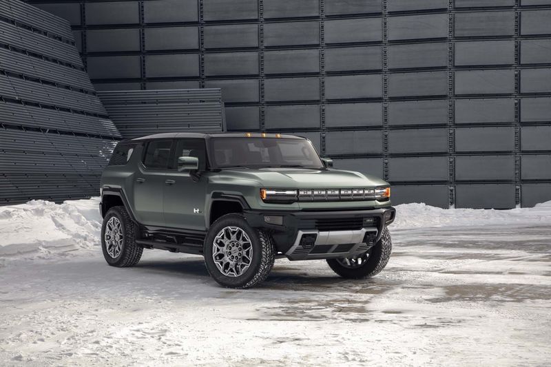 Придбати GMC Hummer EV3X SUV 205kWh AWD Edition 1 2023 в Києві - Nextcar