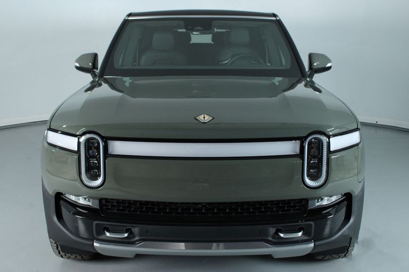 Придбати Rivian R1S Large Pack 135.0 kWh Quad-Motor AWD Adventure 2023 ...