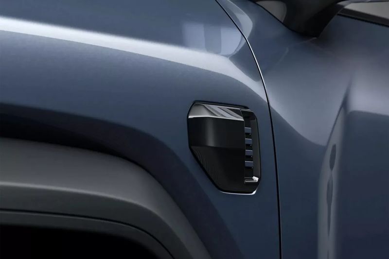 Купить BYD Leopard 5 DMO PHEV 31.8 kWh 125km 1.5Ti CVT 4WD Flagship ...