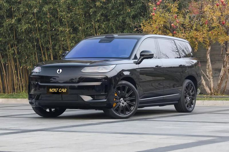 Придбати Denza N9 e3 PHEV DM-i 46.9 kWh 2.0T E-CVT 4WD 1300KM MAX 6-seats 2025 CN в Києві - Nextcar