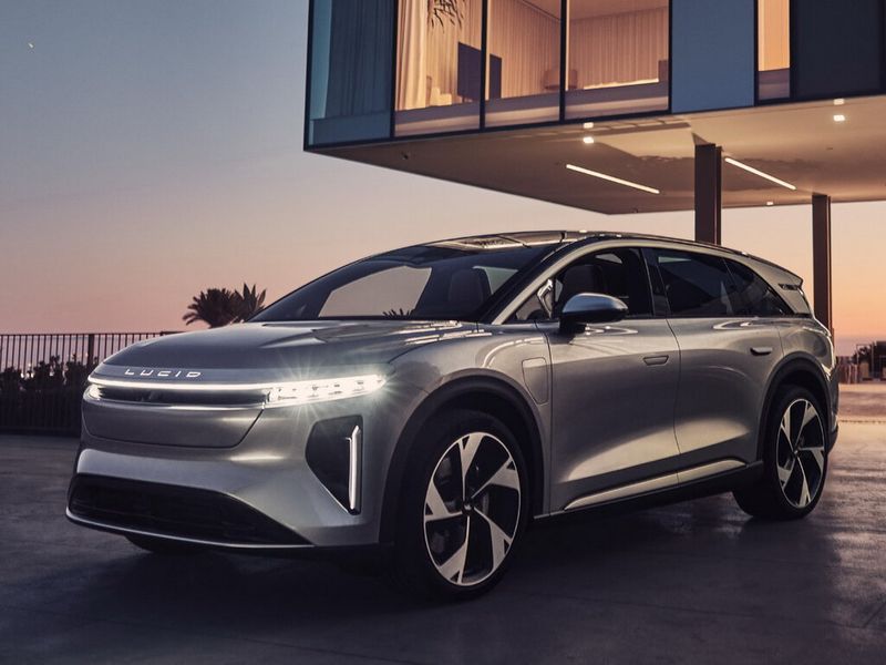 Придбати Lucid Gravity EV 118.0 kWh Tri Motor AWD Performance 2025 USA в Києві - Nextcar