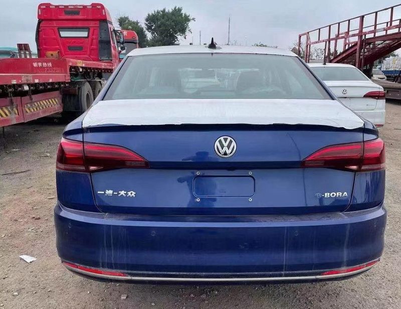 Придбати Volkswagen e-Bora 40.0kWh SEL 2021 в Києві - Nextcar